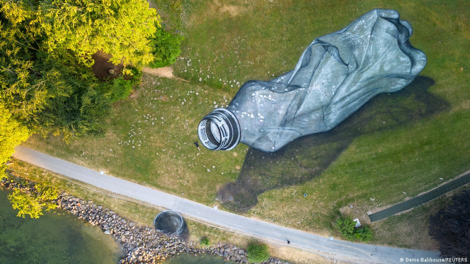 Usar a natureza como tela para fazer arte que impressiona – DW – 24/01/2024