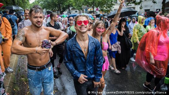 Rave the Planet gets go-ahead after cancellation threats – DW – 07/07/2023