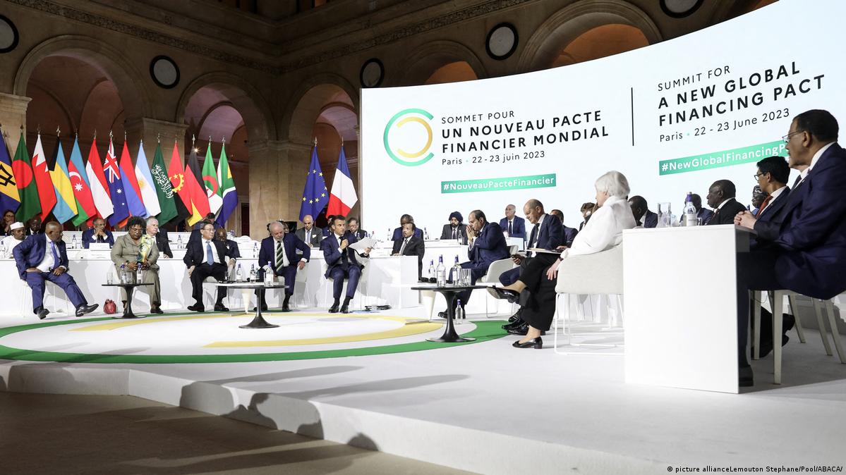 Paris summit: First step toward new global finance system? – DW – 06/23 ...