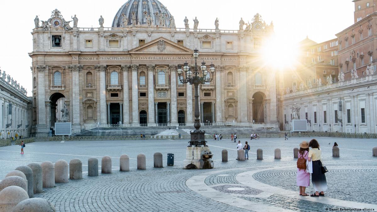 Catholic Church synod: How explosive are calls for reform? – DW – 10/03 ...