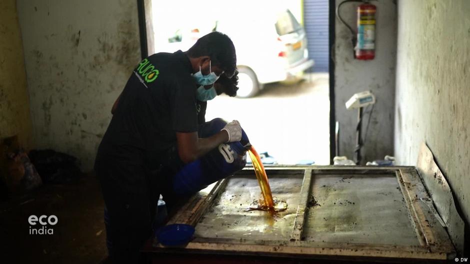 Recycling cooking oil into biodiesel in India