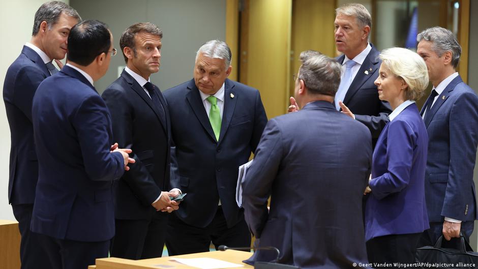 EU leaders to press Hungary on Ukraine funding deal – DW – 01/31/2024