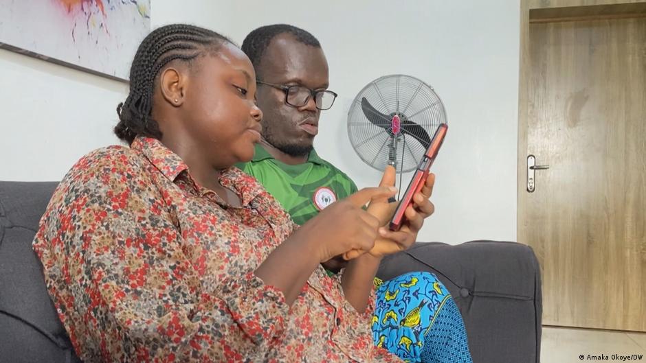 Nkubi and Nkiru enchant Nigerians online – DW – 07/01/2023