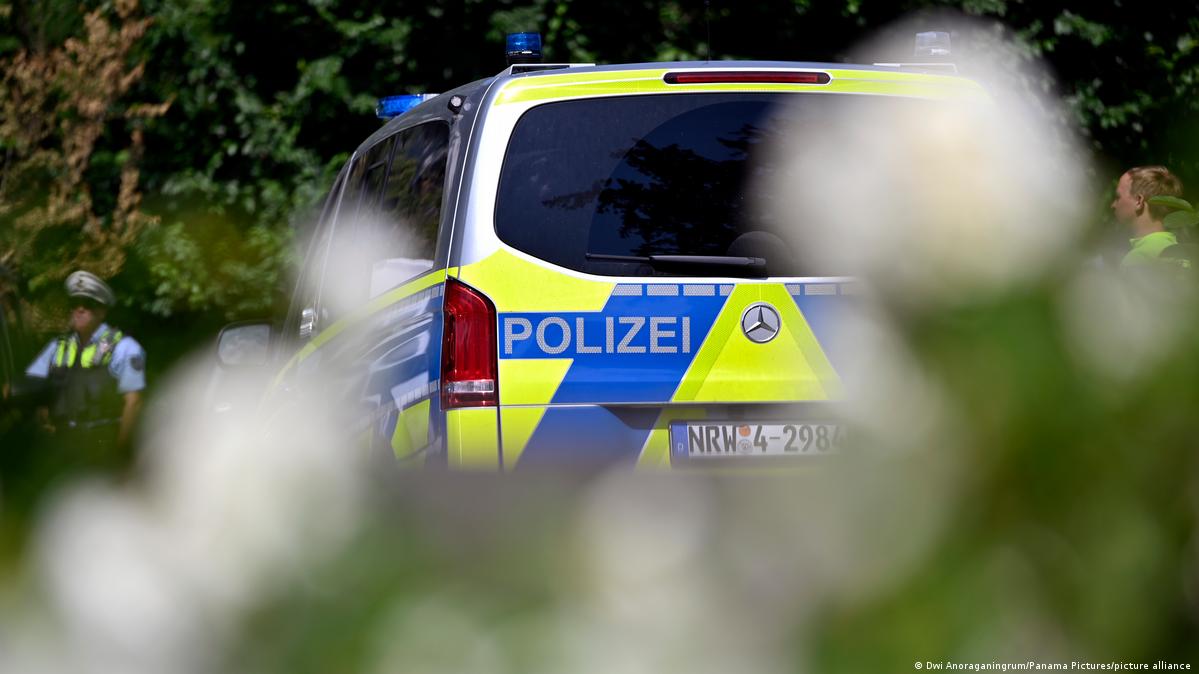 Germany arrests 7 suspected members of Islamist terror group
