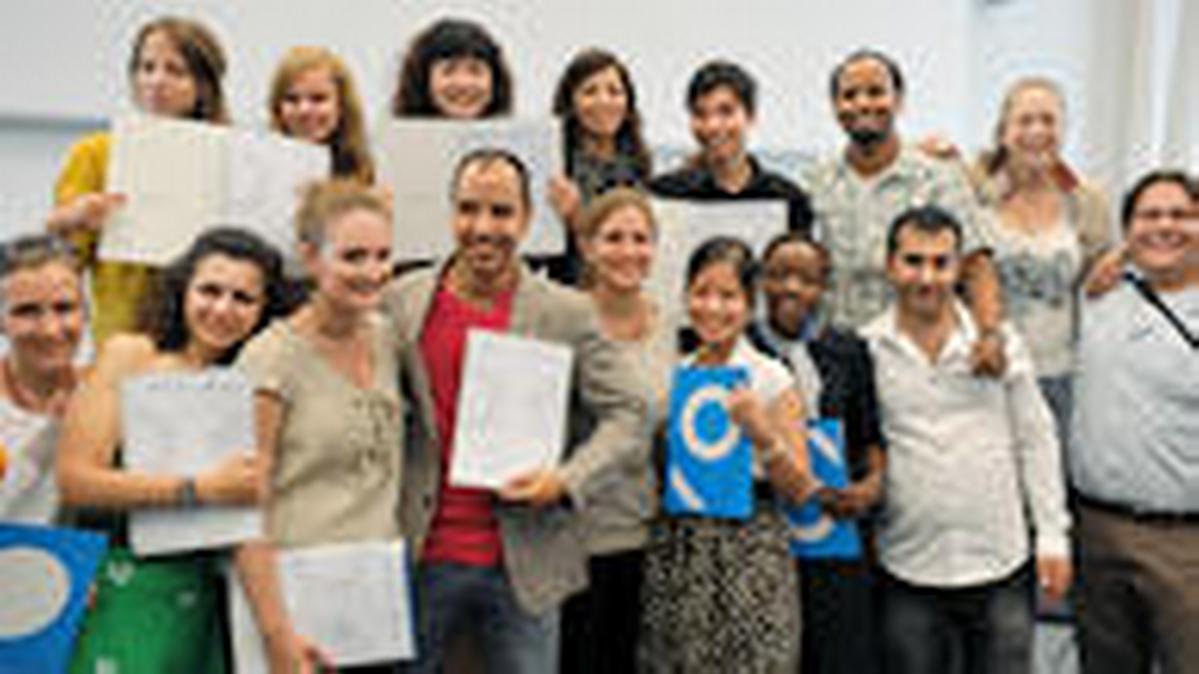 Germany: IMS students graduate – DW – 09/14/2011
