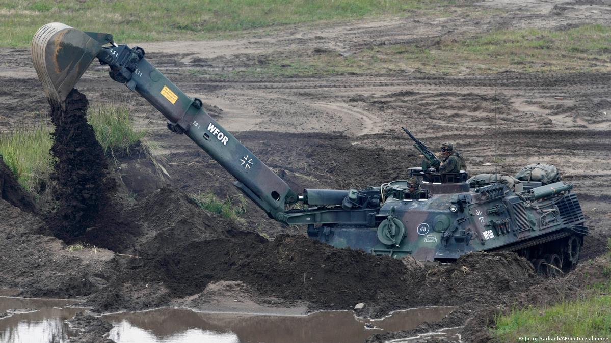 ФРН передала Україні мостоукладач та антидронові ситеми Dw 07 07 2023