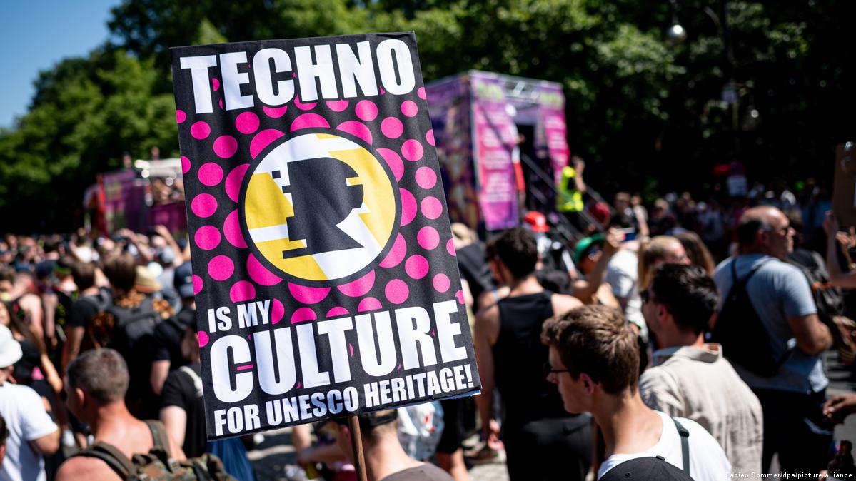 Berlin techno on Germany's intangible cultural heritage list – DW – 03 ...