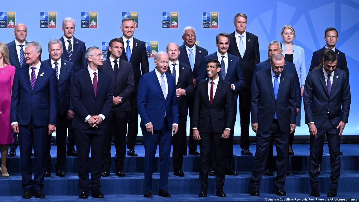 NATO summit updates: No timeline set for Ukraine membership – DW – 07 ...