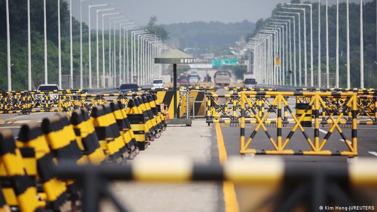 South Korea unification ministry to get tougher on North – DW – 07/27/2023