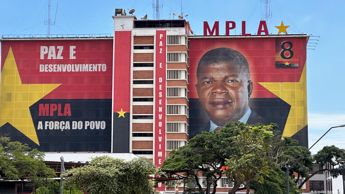 Mudanças no MPLA: Um congresso de sonho para João Lourenço? – DW – 18 ...