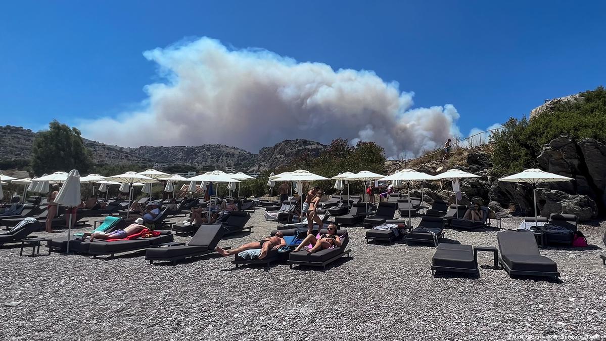 Greece faces longest heat wave on record – DW – 07/22/2023