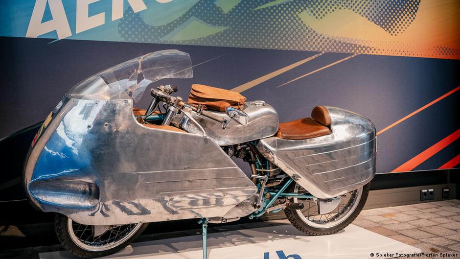 Germany and speed: An exhibition on a special relationship – DW – 07/29 ...