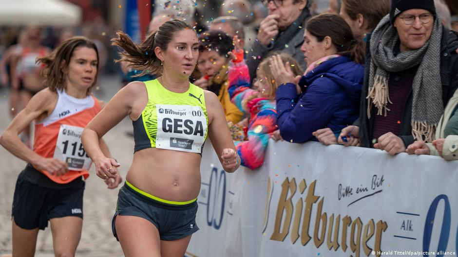 Gesa Krause — pro athlete and mother – DW – 07/05/2024