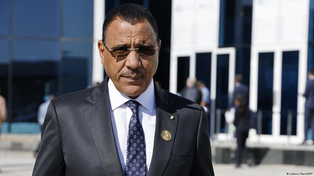 Ousted Niger president held in 'poor conditions,' warns AU