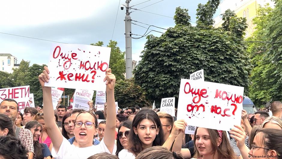 Bulgaria: Mass protests highlight violence against women – DW – 08/04/2023