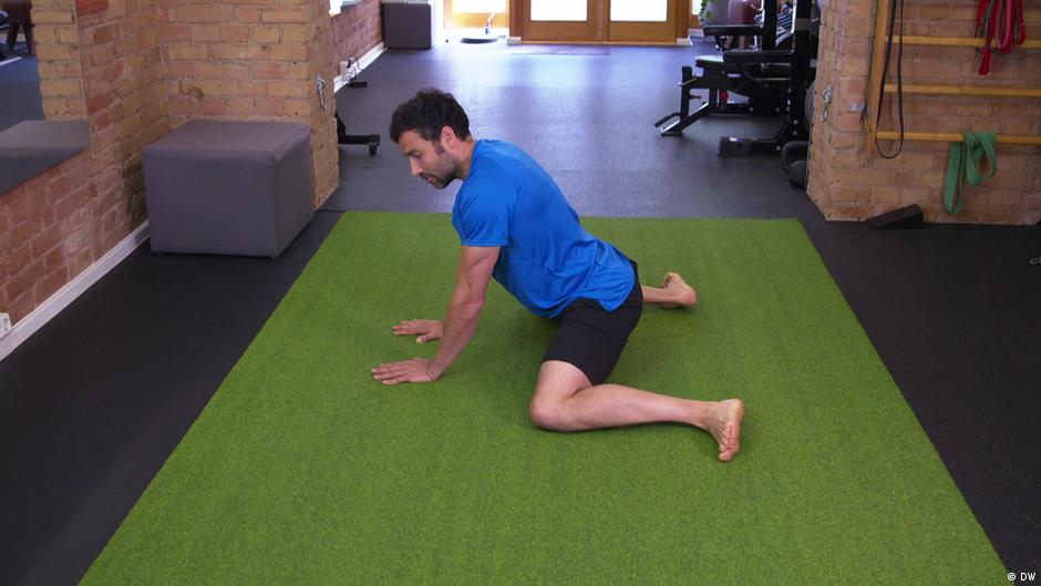 'The Frog' - a pelvic exercise with Tim Bertko – DW – 08/25/2023