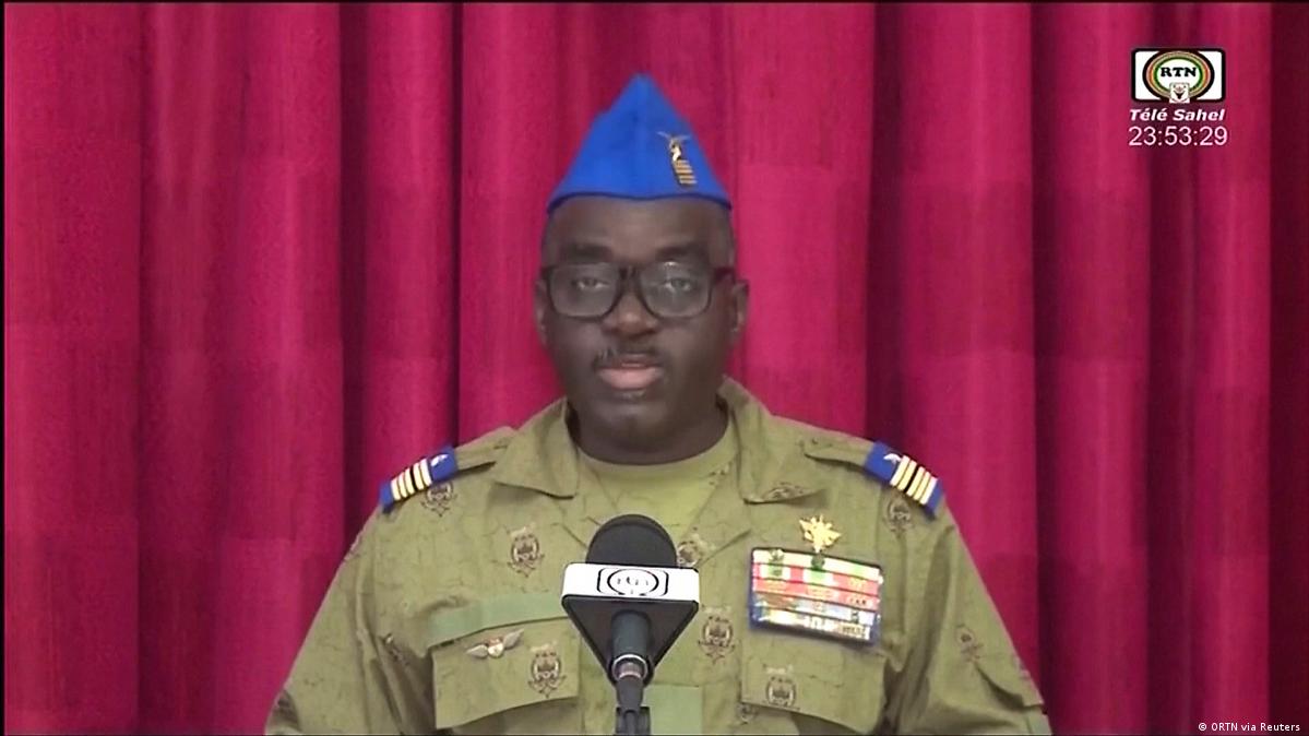 Majenerali Niger wamrejesha nyumbani balozi wake wa Abidjan – DW – 15. ...