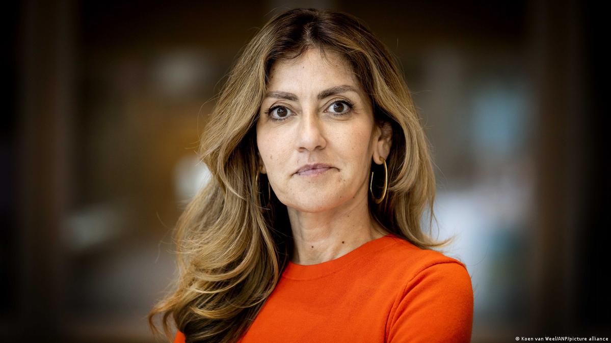 Dilan Yeşilgöz VVD'nin yeni lideri oldu – DW – 14.08.2023