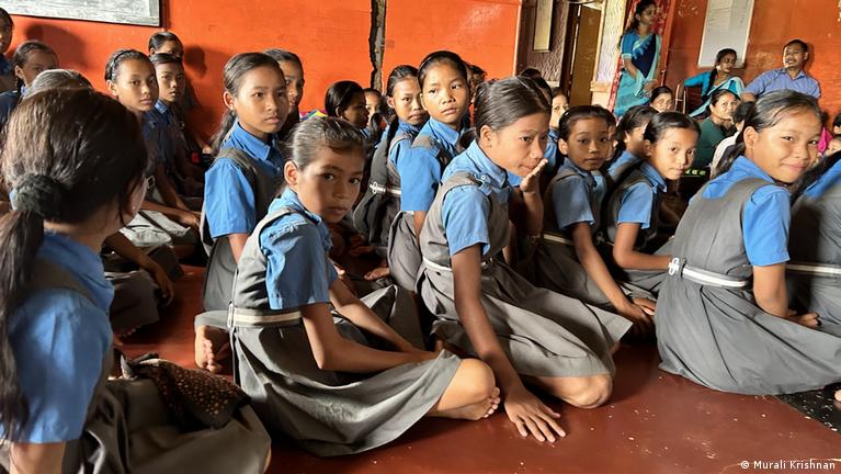 India: How a tribal school in Tripura is opening new doors – DW – 08/16 ...