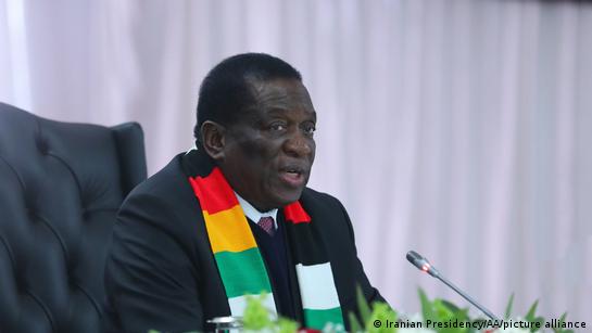 Wabunge Zimbabwe waahirisha uchaguzi, waongeza muda wa urais