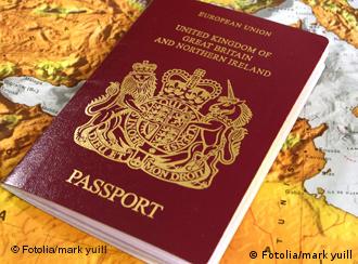 Inside Europe: UK Bre-fugees race for EU passports – DW – 07/01/2016