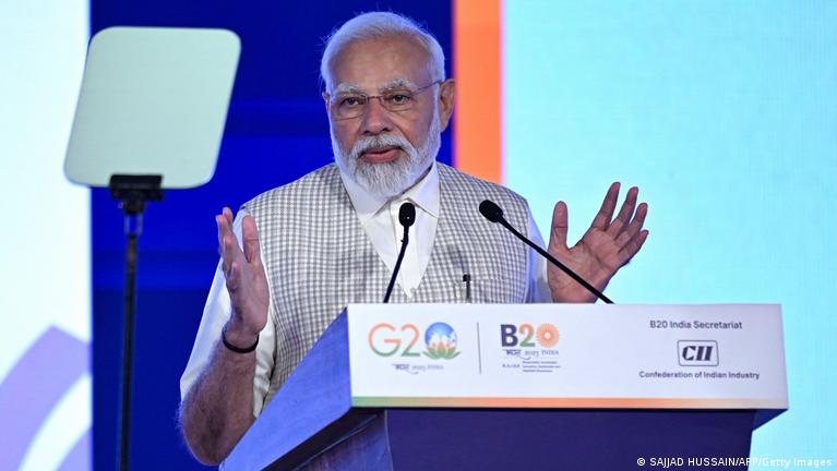 India's Modi calls for African Union to join G20 – DW – 08/27/2023