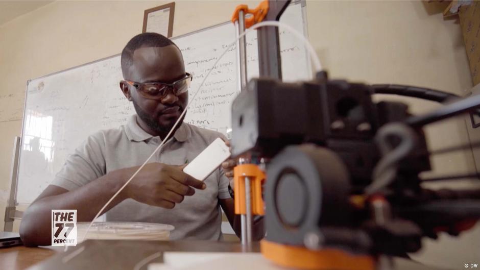 Uganda's mini-computers breaking down barriers – DW – 09/14/2023