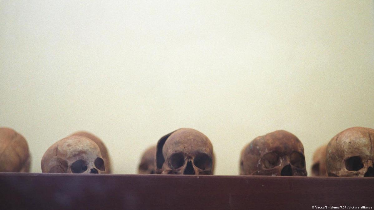 Skulls taken from colonial Africa set to return from Berlin? – DW – 09 ...