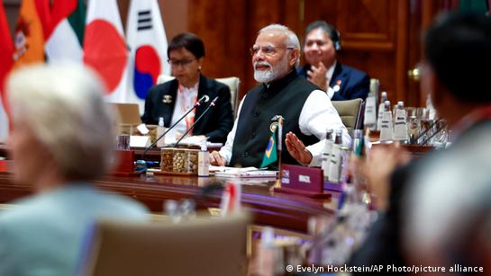 G20 consensúa declaración sin condenar ataque contra Ucrania – DW – 09 ...