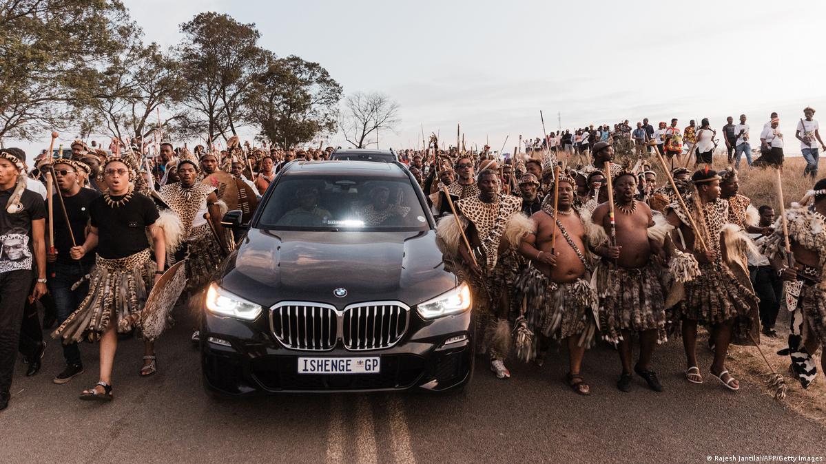 South Africa holds state funeral for Zulu leader Buthelezi