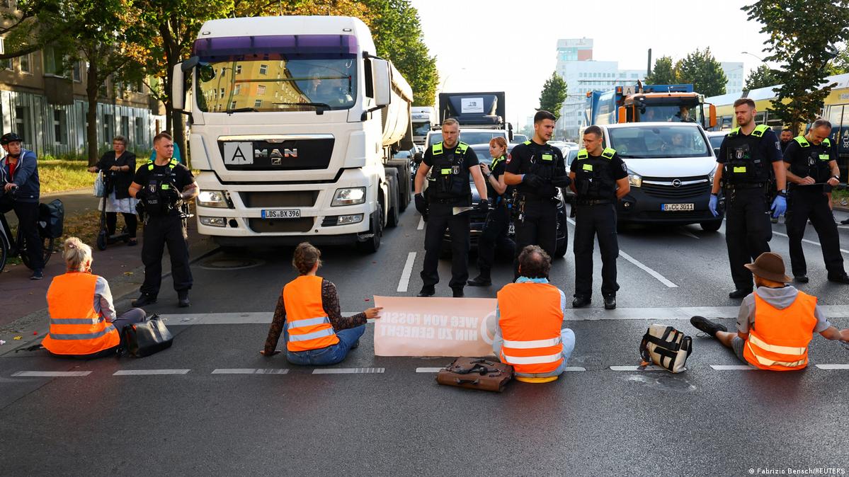 Germany: Green lawmaker hit by car at climate protest