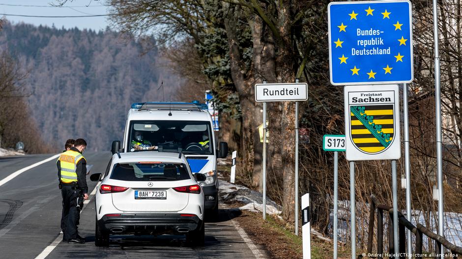 Germany risks EU 'chain reaction' with new border checks