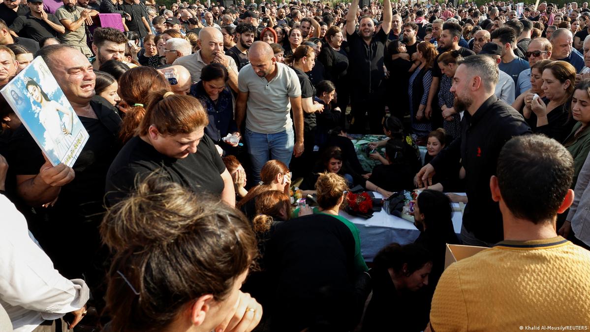 Iraq: Funerals follow wedding fire that killed at least 100