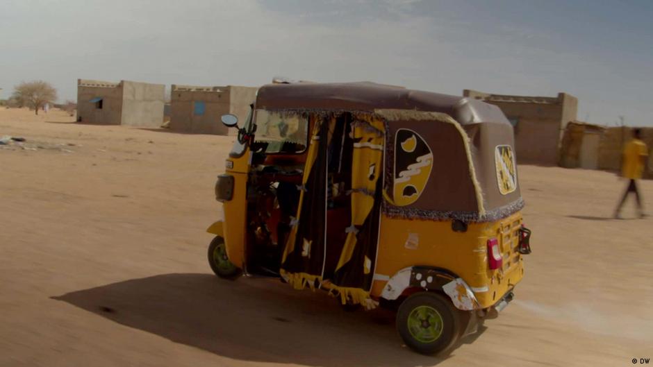 Refugees and their rickshaw businesses – DW – 12/27/2023