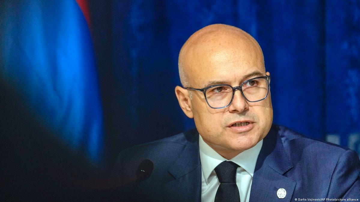 Prekasno i premalo: Vučević ide, prosvjedi ostaju