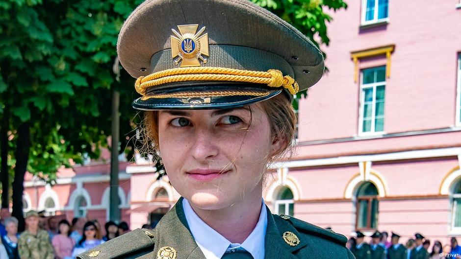 Žene u ukrajinskoj vojsci žale se na diskriminaciju :: DW :: RTCG ...