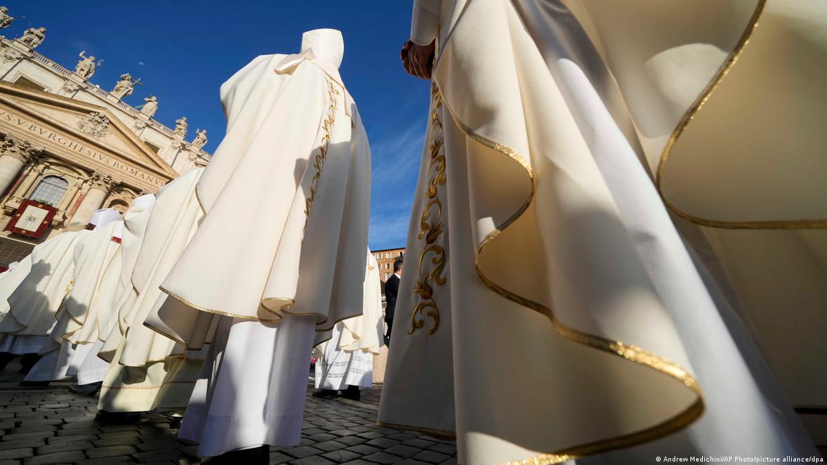 Vatican – DW