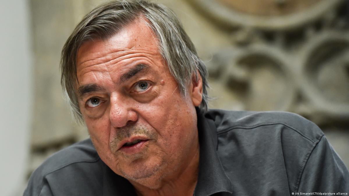 Drago Jancar puts Slovenia on the literary map – DW – 10/18/2023