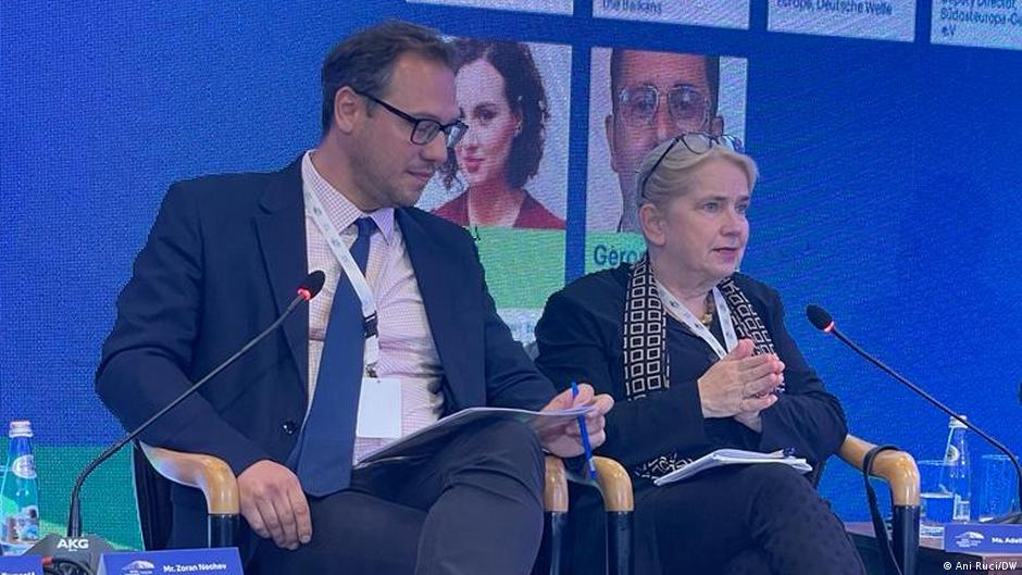 Procesi i Berlinit: Shoqëria Civile jep rekomandime konkrete – DW – 24 ...