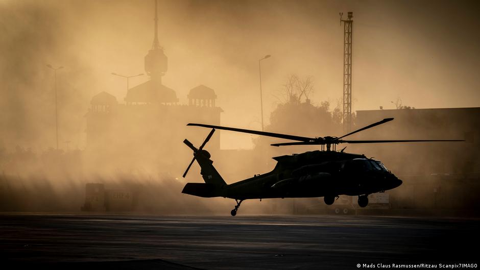 US shoots down drone in Iraq amid Middle East tensions – DW – 10/28/2023