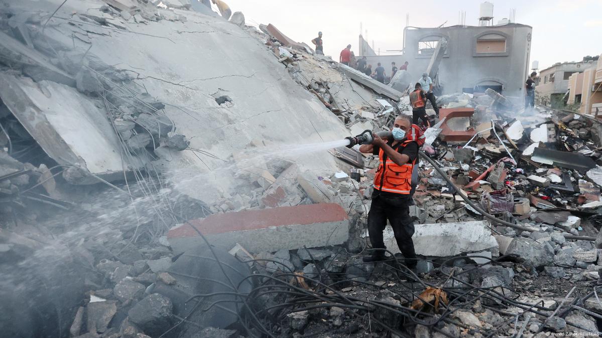 Israel-Hamas war: UN chief 'deeply alarmed' by escalation – DW – 11/01/2023 Israel-Hamas war: UN chief 'deeply alarmed' by escalation – DW – 11/01/2023