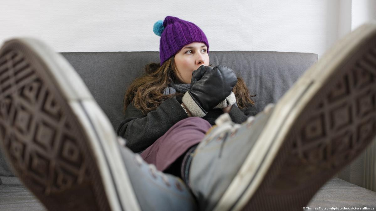 Germany no longer fears cold winter without gas – DW – 11/07/2023