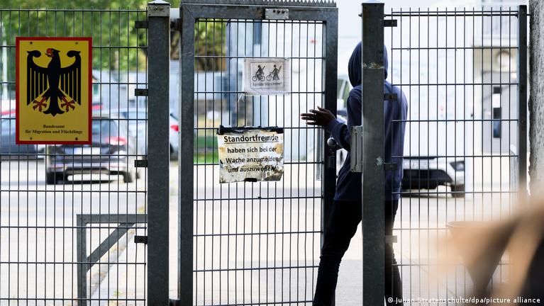 German immigration policy: What's changing in 2024?