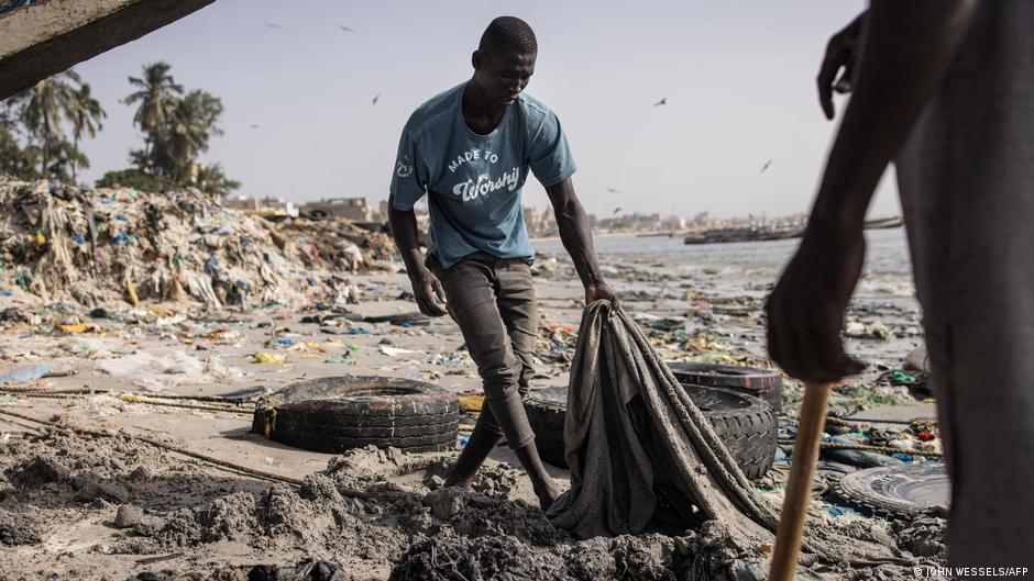Senegal's industrialization leaves behind toxic waters
