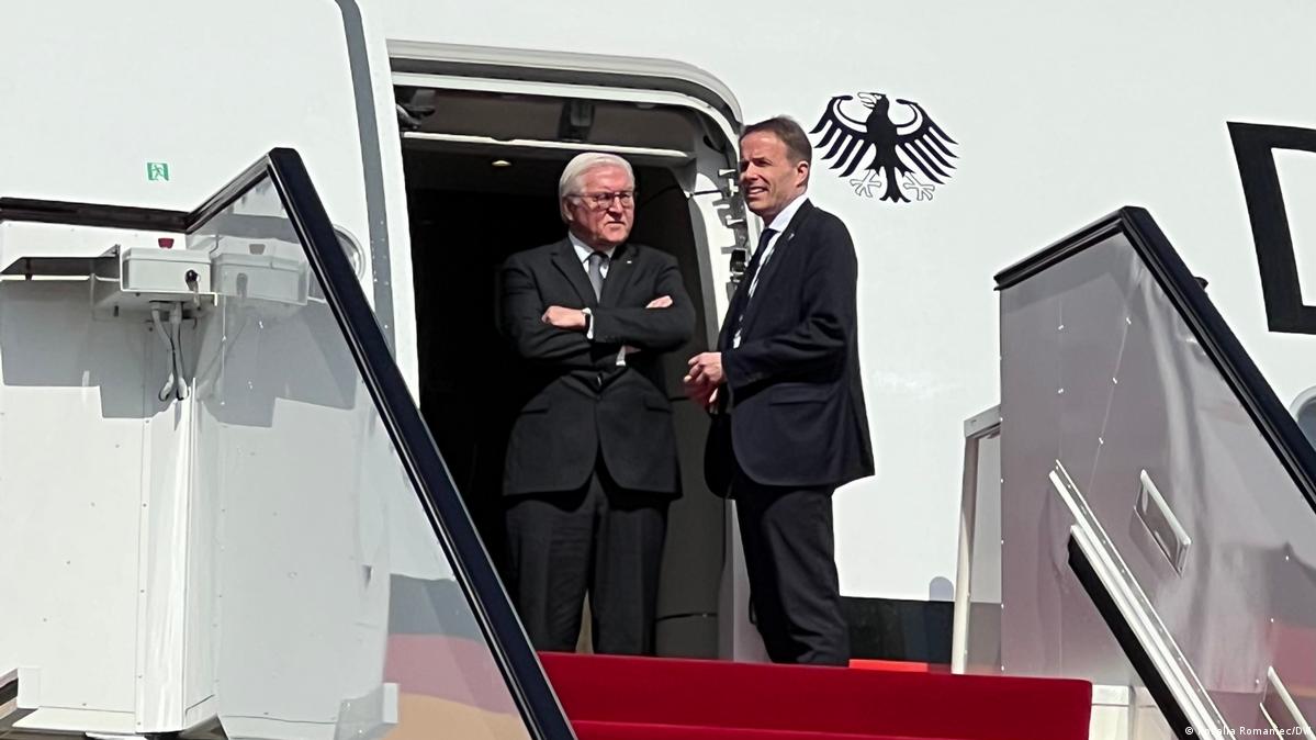 Germany's Steinmeier left waiting on tarmac in Qatar – DW – 11/29/2023