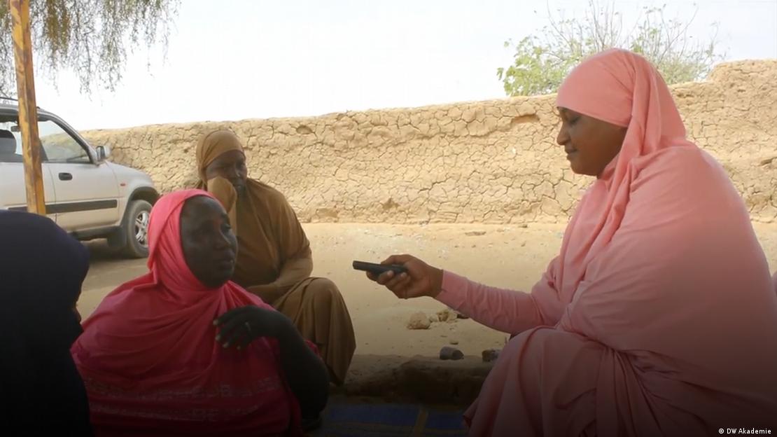 Displacement in Niger: Uniting communities through radio