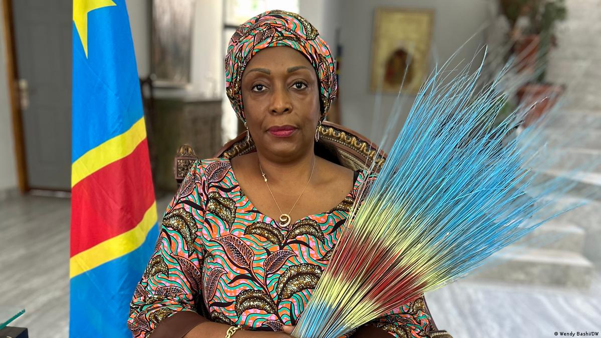 Will female candidates transform politics in Congo?