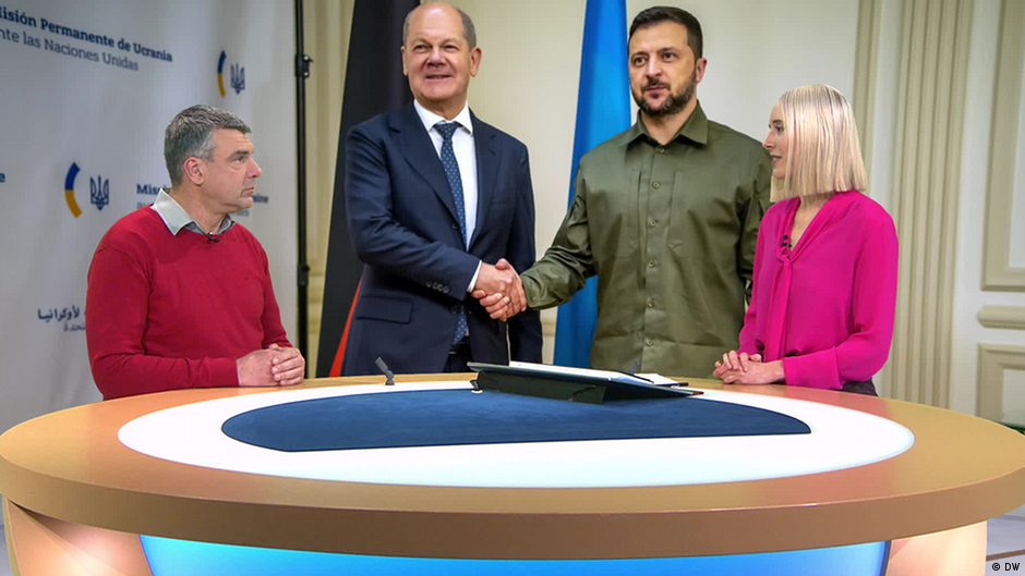 Дмитрий Стратиевский о том, что будет с Германией в 2024-м – DW – 24.12.2023