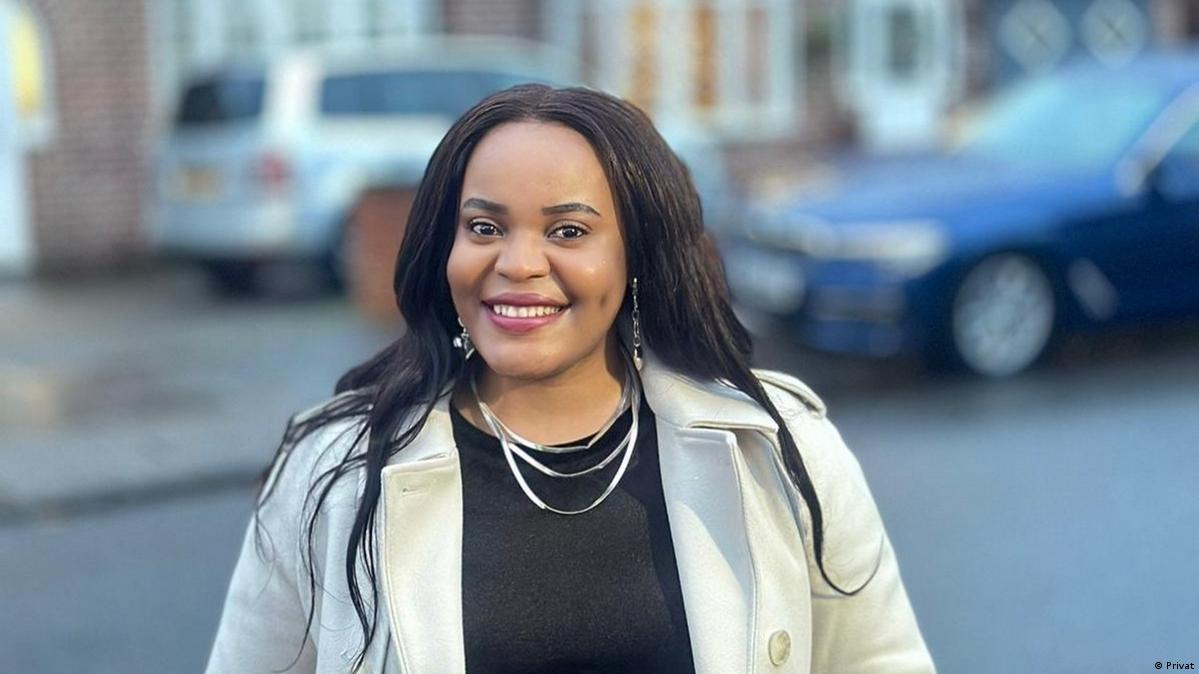 Mimi Mefo Newuh – DW