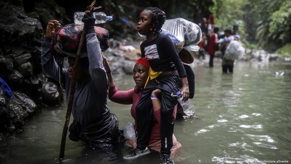 Thousands risk brutal crossing of Darien Gap into Panama – DW – 01/04/2024